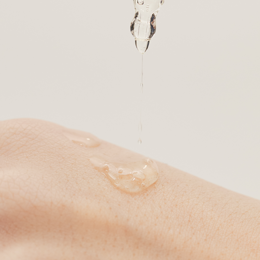 Aquafil Hydra Ser Hidratant cu acid hialuronic si peptide | Ivatherm