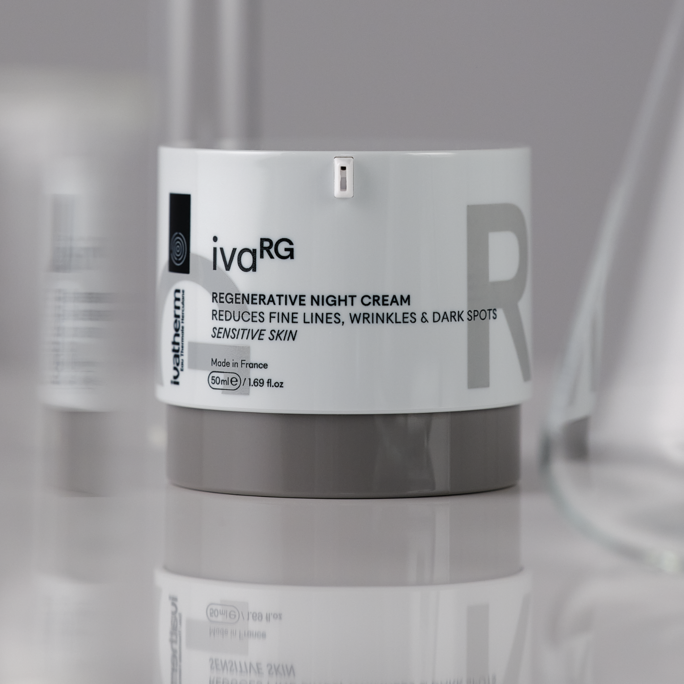 ivaRG REGENERATIVE NIGHT CREAM | Ivatherm